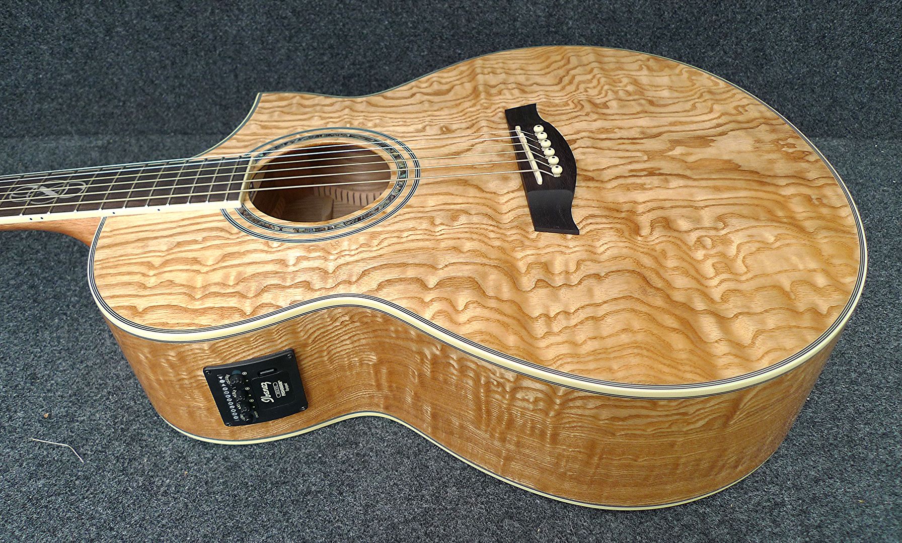 IBANEZ EW20ASE-NT EXOTIC WOOD figured ASH Acoustic-Electric Guitar ...